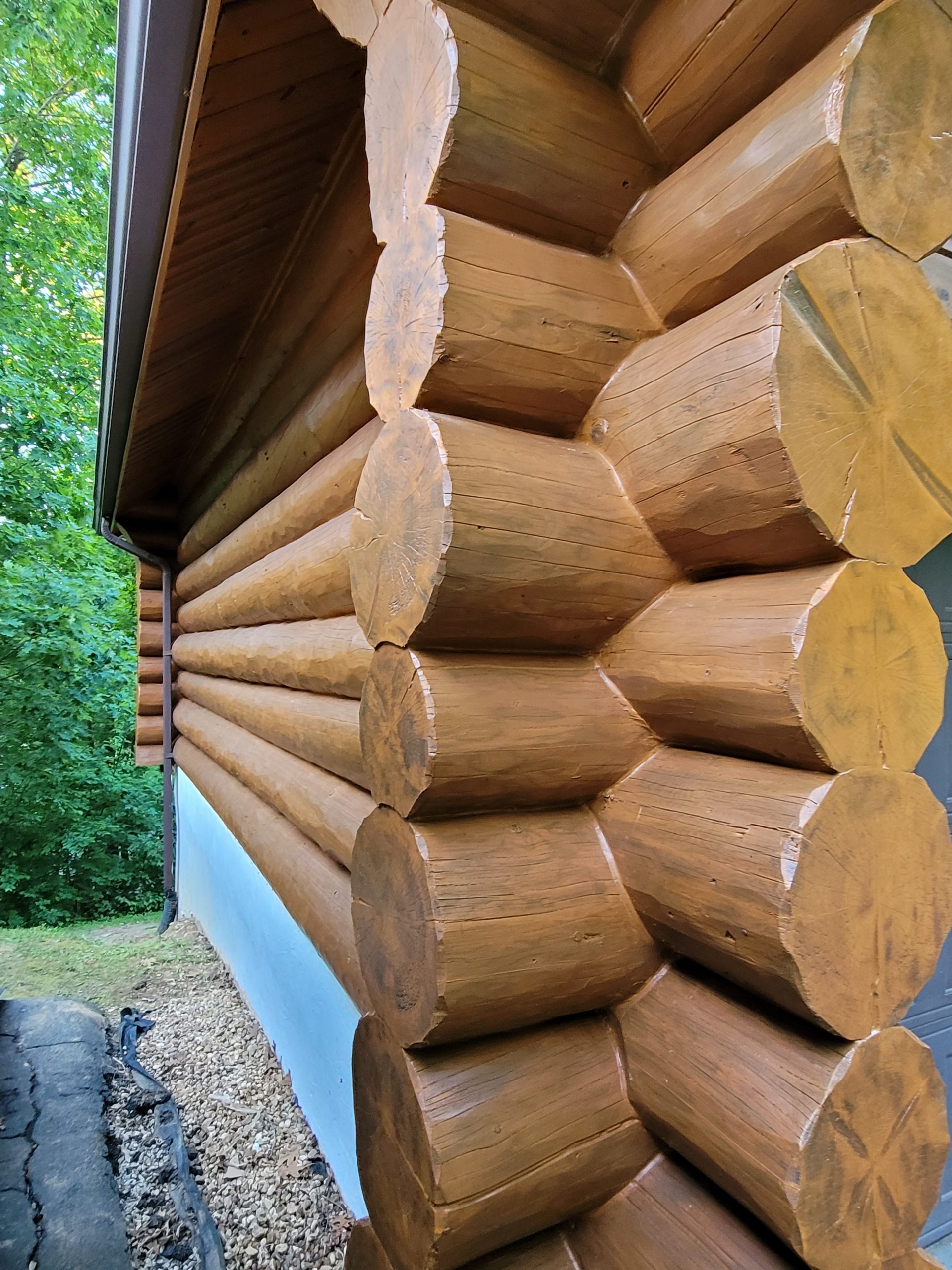 Do You Caulk Your Log Home Before or After Stain?