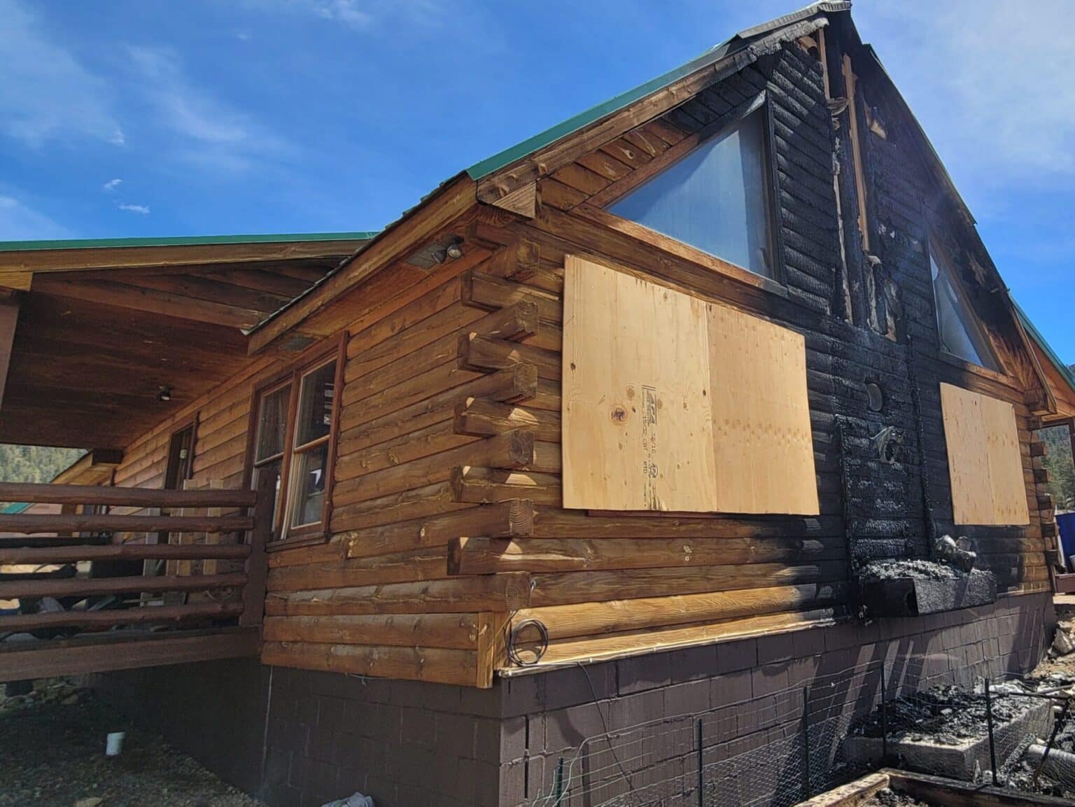 Fire Retardant Varnish for Log Homes: Do You Need It?
